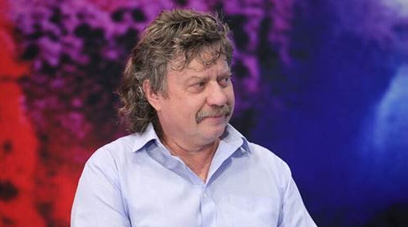 Jan Keller: O středních třídách a společenské stabilitě - PhDr. Petr ...