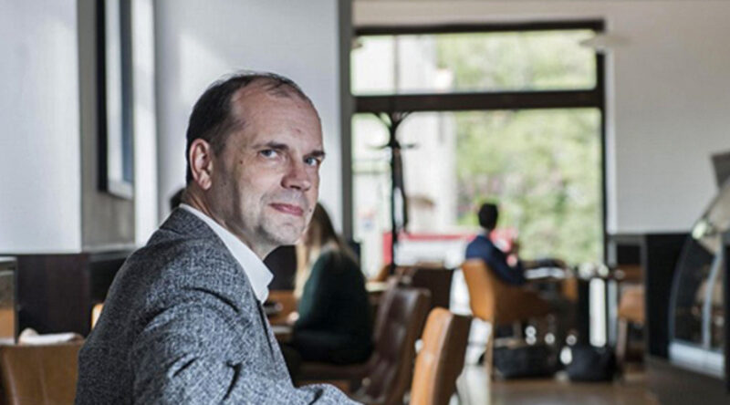 Ivo Budil: Trikolora a zatmění rozumu - PhDr. Petr Hampl, Ph.D.